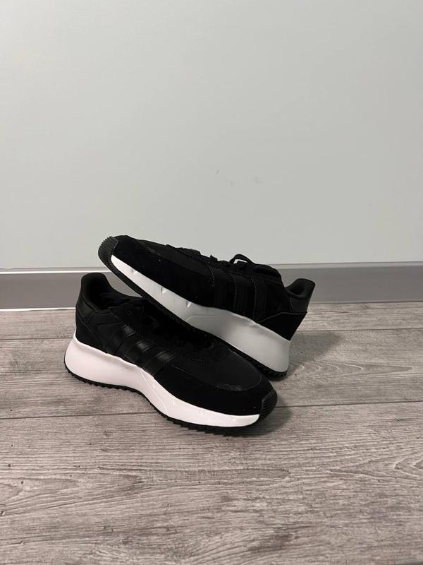 Adidas Swift Run — ціна 1800 грн у каталозі Кросівки Купити чоловічі речі за доступною ціною на