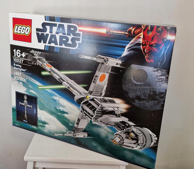 Lego 10227 store