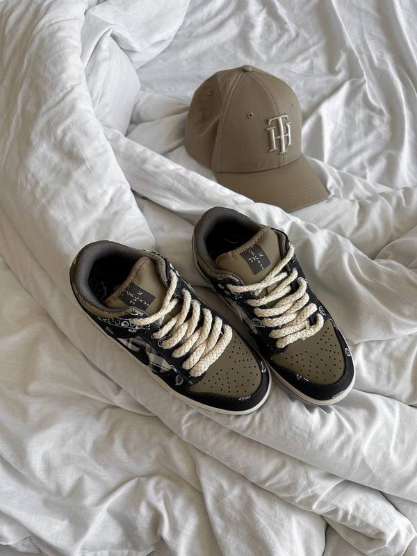 Кросівки nike sb dunk travis scott premium — ціна 2550 грн у каталозі ...