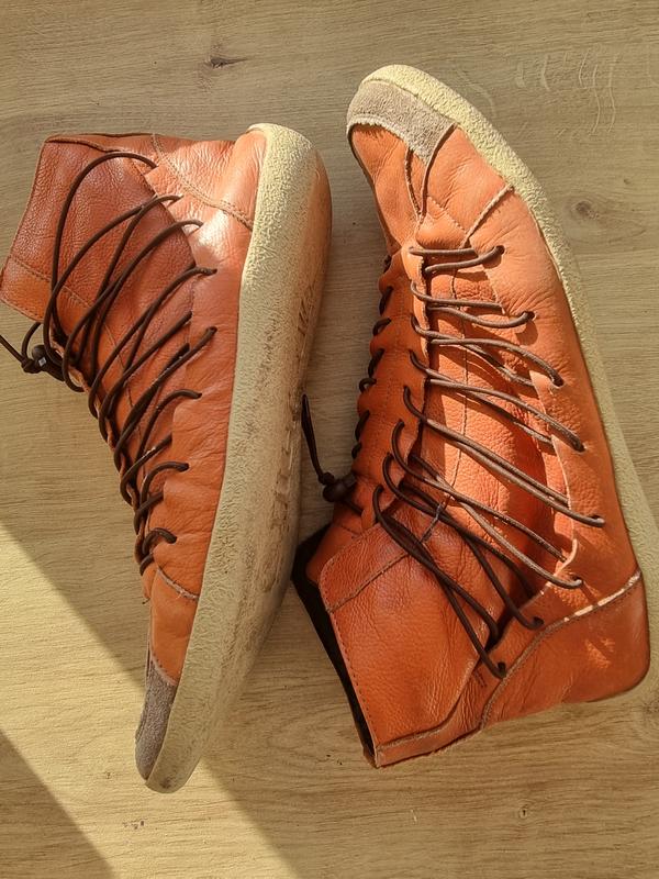 Шкіряні кеди кросівки — ціна 545 грн у каталозі Кросівки Купити жіночі речі за доступною ціною