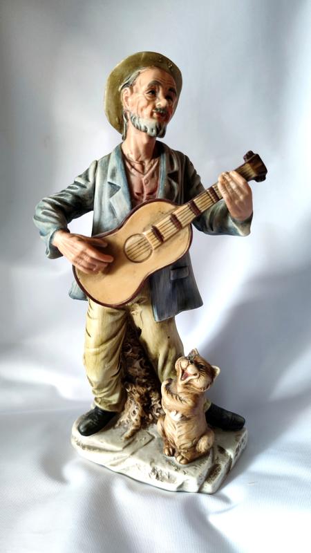 Винтажная фарфоровая статуэтка 8971 — цена 1500 грн в каталоге Статуэтки Купить товары для