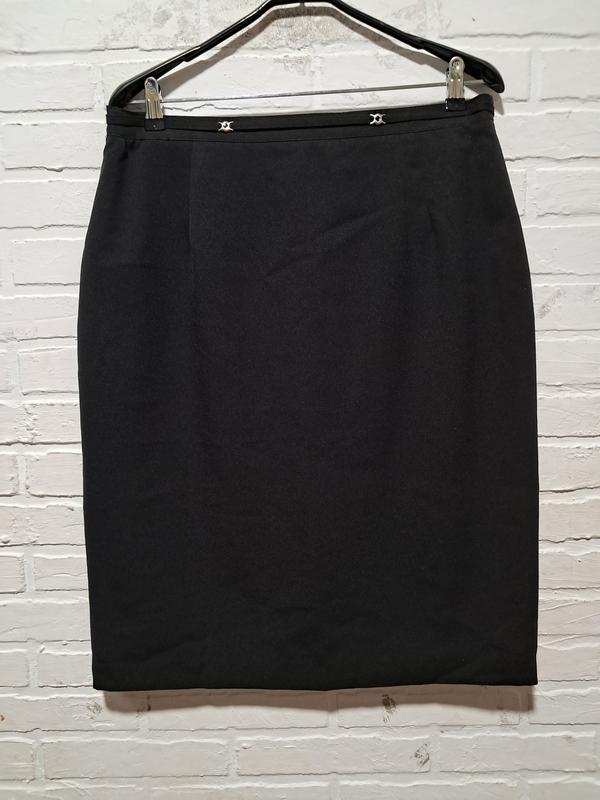 Жіноча класична спідниця юбка міді — ціна 30 грн у каталозі Міді спідниці Купити жіночі речі за