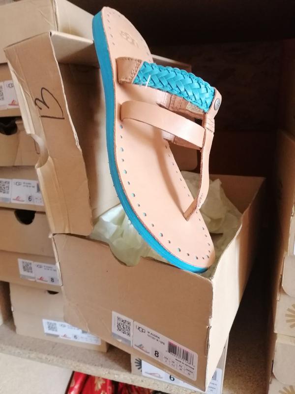 Ugg вьетнамки шлепанцы кожа — цена 1150 грн в каталоге Угги Купить женские вещи по доступной