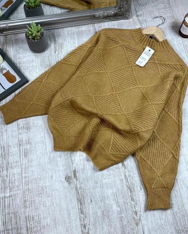 Светр стильний — ціна 400 грн у каталозі Светри Купити жіночі речі за доступною ціною на Шафі