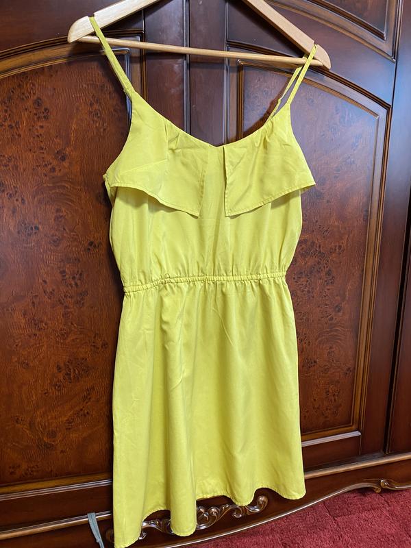 Легкий сарафан на бретельках гірчичний — ціна 260 грн у каталозі Сарафани Купити жіночі речі за