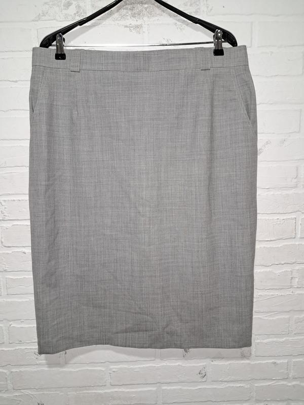 Жіноча класична спідниця юбка міді — ціна 30 грн у каталозі Міді спідниці Купити жіночі речі за