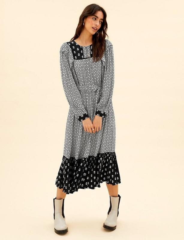 Фантастична нова сукня міді — ціна 800 грн у каталозі Сукні міді Купити жіночі речі за доступною