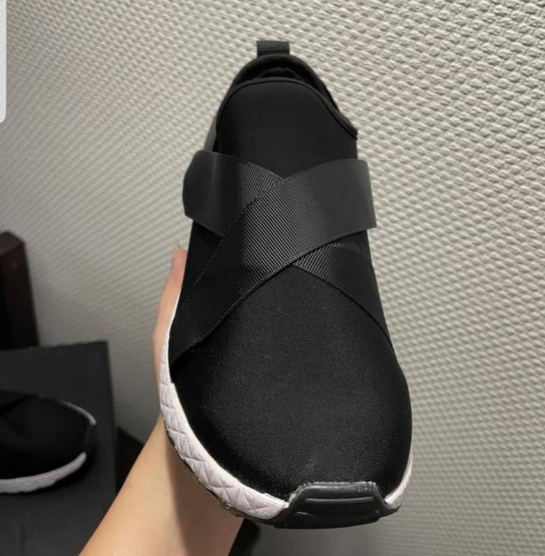 👌ексклюзивнi кросiвки пуанти👌 — ціна 999 грн у каталозі Кросівки