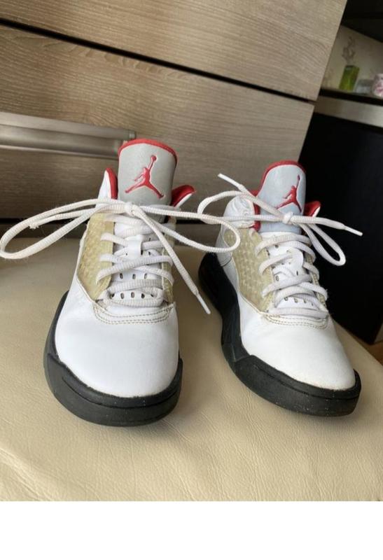 Кррсівки шкіряни — ціна 550 грн у каталозі Кросівки Купити жіночі речі за доступною ціною на