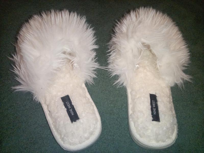 Капці хутряні — ціна 290 грн у каталозі Капці Купити жіночі речі за доступною ціною на Шафі