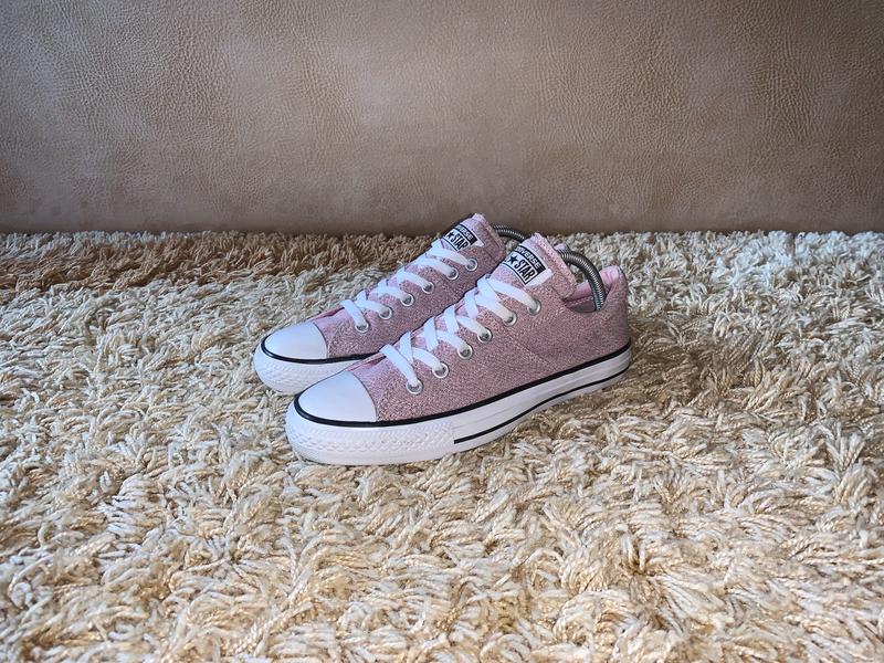 Кеди Converse оригінал — ціна 1250 грн у каталозі Кеди Купити жіночі речі за доступною ціною на