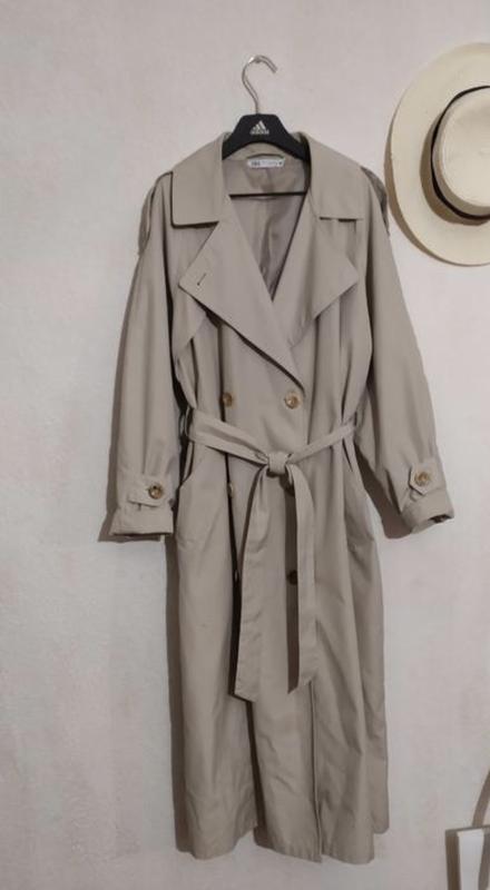 Тренч бежевый Zara — цена 1800 грн в каталоге Плащи Купить женские вещи по доступной цене на