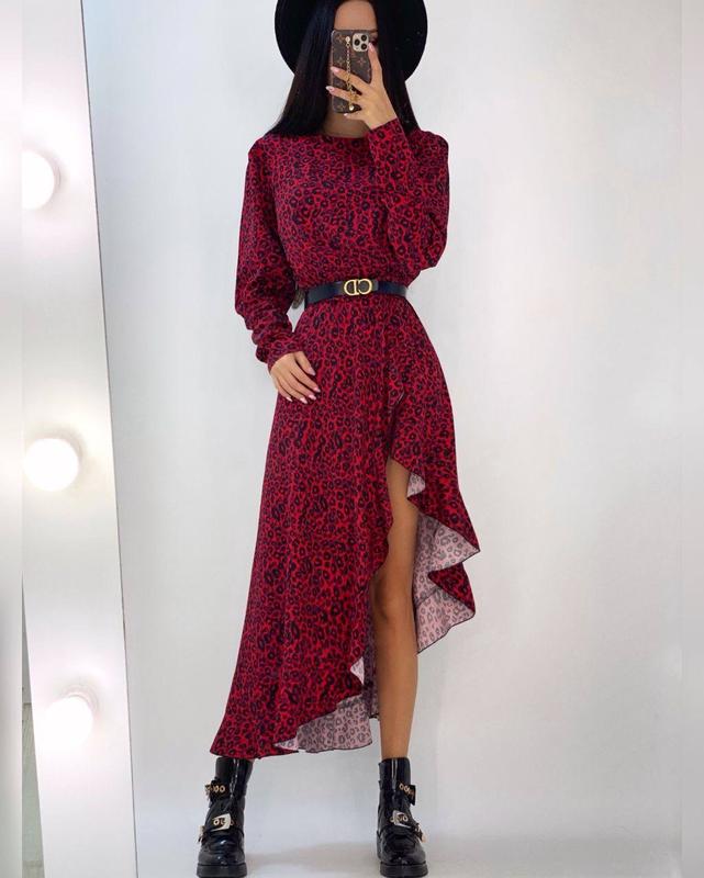 Красива сукня — ціна 699 грн у каталозі Сукні міді Купити жіночі речі за доступною ціною на Шафі