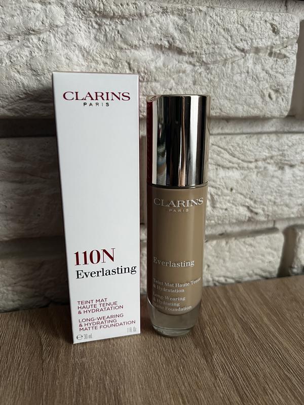 Тональна основа для обличчя clarins everlasting — ціна 1200 грн у ...