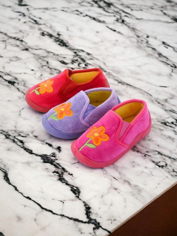 Капці дитячі без вибору кольорів — ціна 150 грн у каталозі Капці Купити дитячі речі за