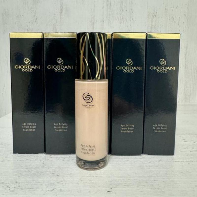Антивозрастная тональная основа giordani gold — цена 499 грн в каталоге ...