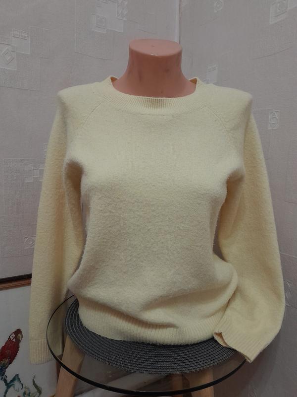 Светр — ціна 300 грн у каталозі Светри Купити жіночі речі за доступною ціною на Шафі Україна