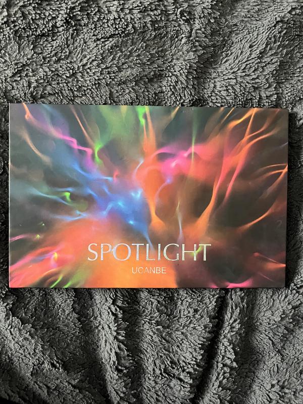 Палетка теней spotlight ucanbe — цена 500 грн в каталоге Тени для век ...