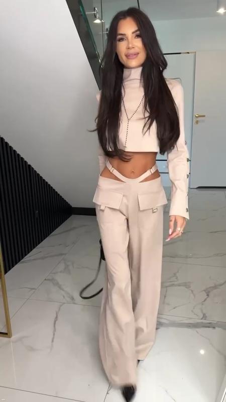 Костюм — цена 1000 грн в каталоге Брючные костюмы Купить женские вещи по доступной цене на Шафе