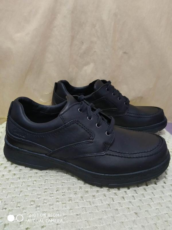 Clarks comfort store