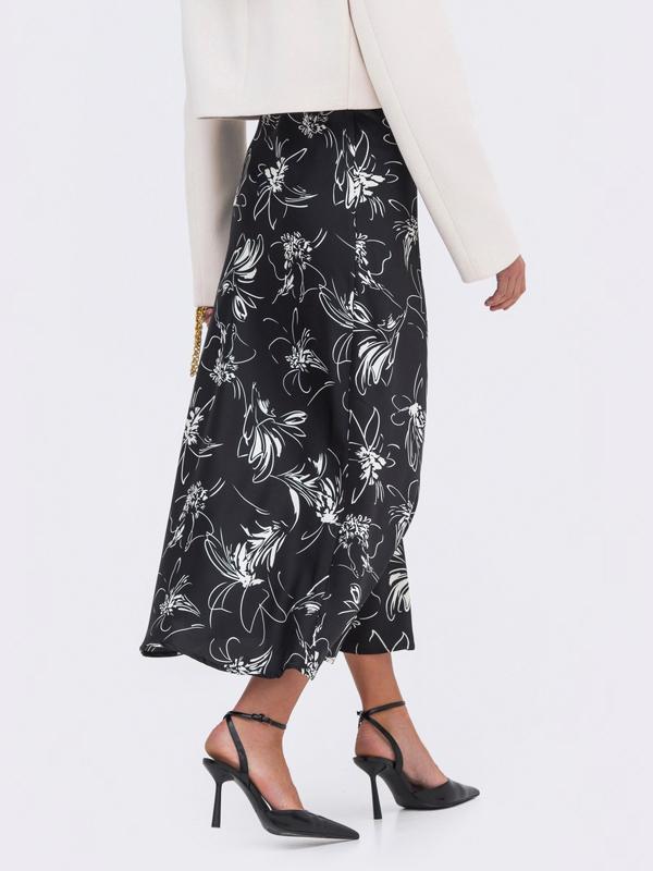 Спідниця — ціна 1100 грн у каталозі Міді спідниці Купити жіночі речі за доступною ціною на Шафі