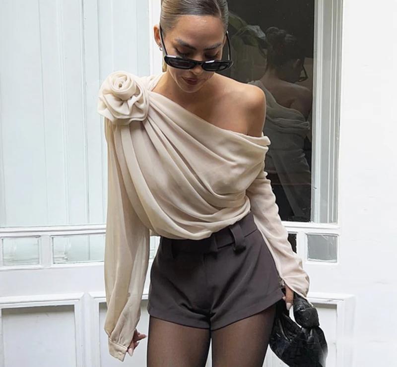 Нарядна блуза — ціна 380 грн у каталозі Блузи Купити жіночі речі за доступною ціною на Шафі