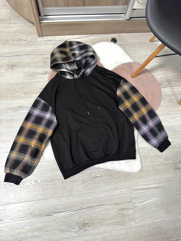 Худі від Shein — ціна 320 грн у каталозі Худі Купити жіночі речі за доступною ціною на Шафі