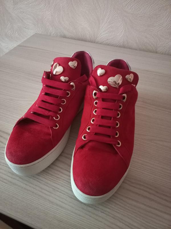 Красиві замшеві кросівки — ціна 1200 грн у каталозі Кросівки Купити жіночі речі за доступною