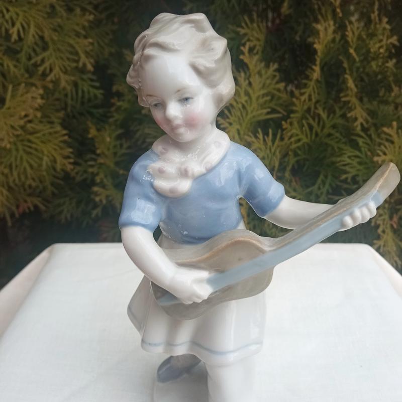 Продам фарфорвые немецкие статуэтки — цена 950 грн в каталоге Статуэтки Купить товары для дома и