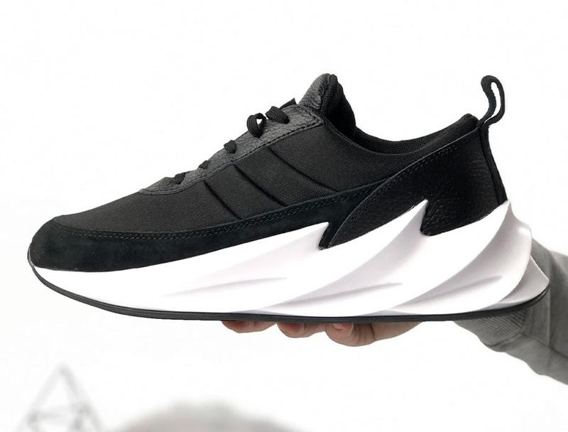 Adidas shark black white 41 — ціна 1850 грн у каталозі Кросівки Купити ...