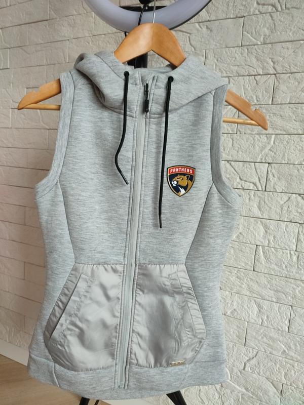 Желетка Levelwear — цена 327 грн в каталоге Жилетки Купить женские вещи по доступной цене на