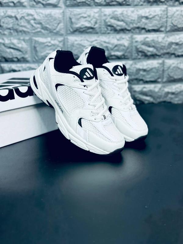 Женские кроссовки adidas чёрно-белые кроссовки адидас — ціна 1299 грн у ...