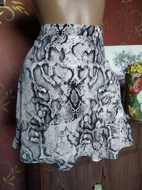 Спідниця міні з оборкою від Oasis — ціна 120 грн у каталозі Міні спідниці Купити жіночі речі за