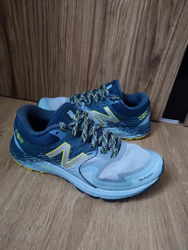Кросівки new balance — ціна 700 грн у каталозі Кросівки Купити жіночі ...