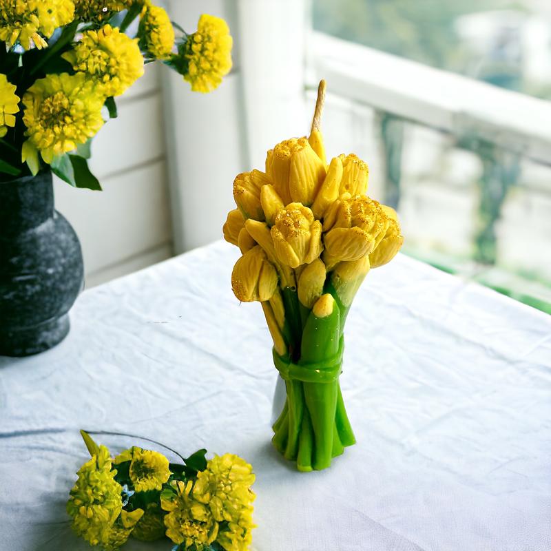 Свеча тюльпан — цена 130 грн в каталоге Свечи Купить товары для дома и быта по доступной цене на