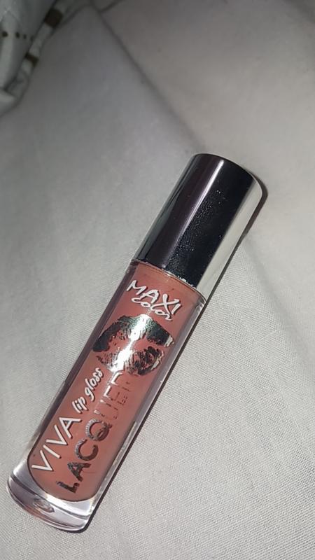 Помада — цена 70 грн в каталоге Помада для губ Купить товары для красоты и здоровья по доступной