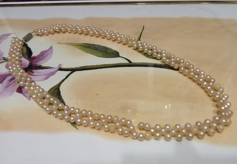 Намисто намисто перламутр ручна робота — ціна 100 грн у каталозі Кольє і намиста Купити