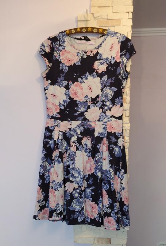 Сукня квіткове плаття сукня сарафан — ціна 70 грн у каталозі Короткі сукні Купити жіночі речі за