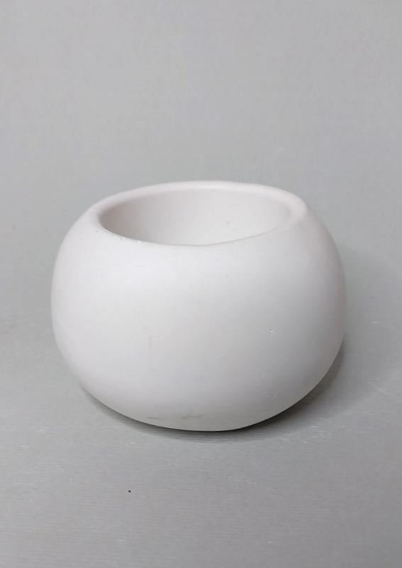 Гіпсова фігурка для розмальовування кашпо сфера — ціна 175 грн у каталозі Статуетки Купити