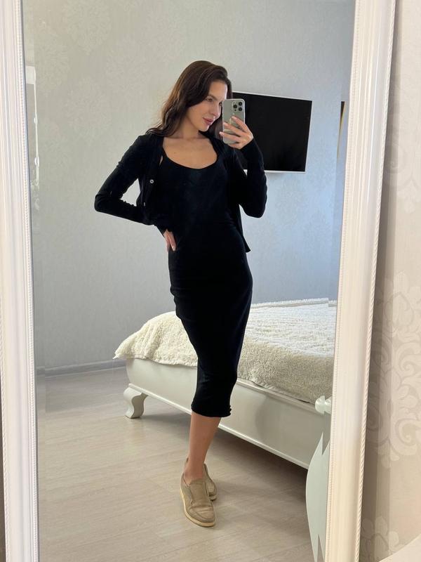 Стильный женский костюм двойка кардиган и платье миди в рубчик ...