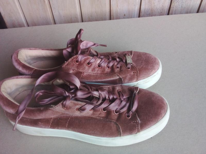 Оксамитові брендові сліпони — ціна 200 грн у каталозі Сліпони Купити жіночі речі за доступною