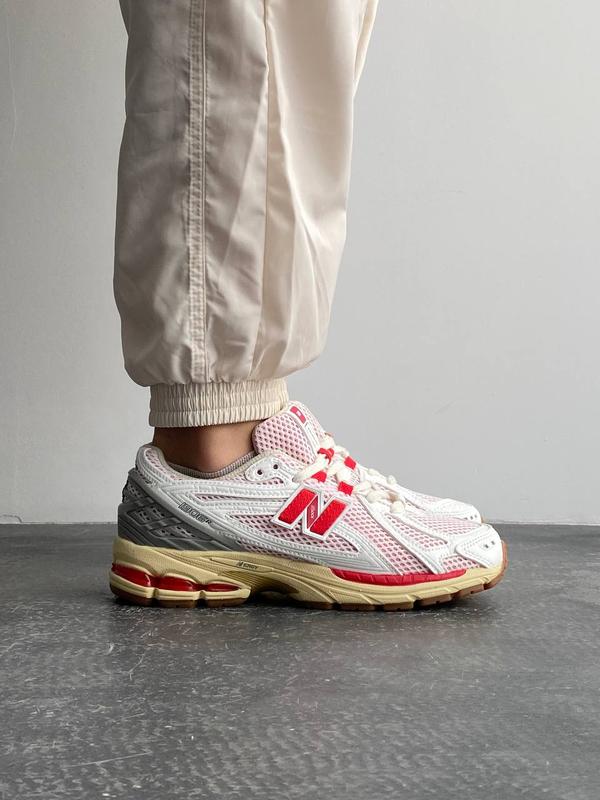 Жіночі кросівки nb 1906r red — ціна 2880 грн у каталозі Кросівки Купити ...