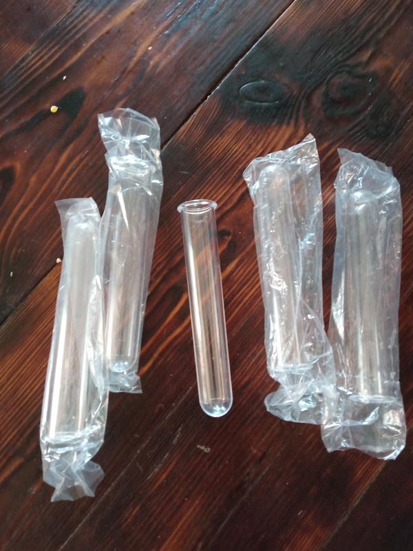 Пробирка пластиковая для вазы — ціна 50 грн у каталозі Вази Купити товари для дому та побуту за