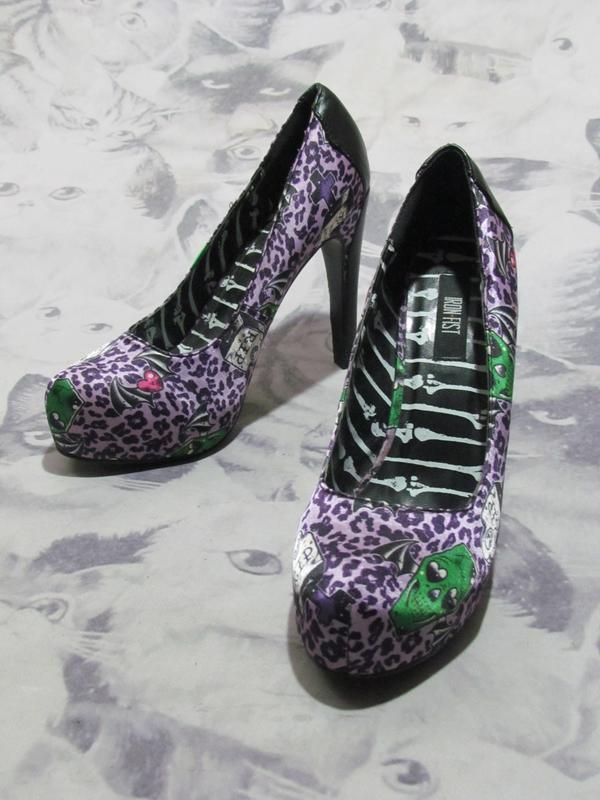 Готические туфли — ціна 495 грн у каталозі Туфлі Купити жіночі речі за доступною ціною на Шафі