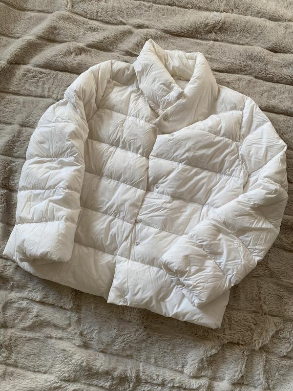 Біла куртка — ціна 290 грн у каталозі Куртки Купити жіночі речі за доступною ціною на Шафі