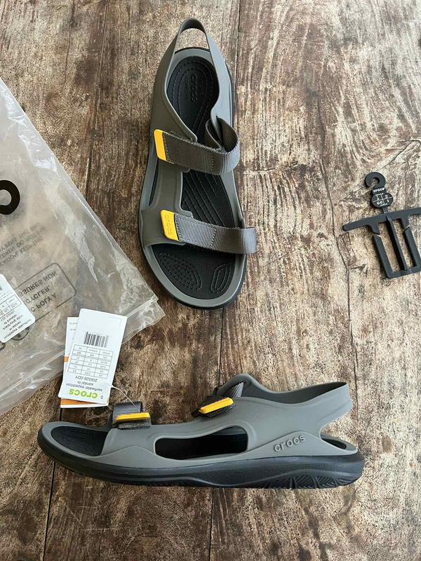 slate grey black 1600 57500317 crocs with men s swiftwater expedition sandal
