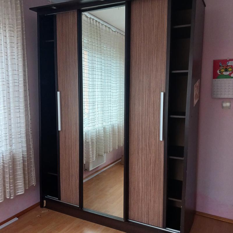 Велика шафа купе із дзеркалом трьохдверна з підсвіткою — ціна 9800 грн