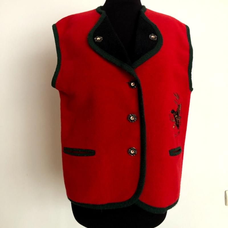 Жилетка вінтаж тепла жилетка — ціна 360 грн у каталозі Жилети Купити жіночі речі за доступною