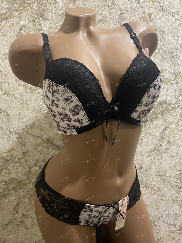 Жіноча нижня білизна комплект luerroseбюстгальтер на поролоні та труси сліпи — ціна 260 грн у ...