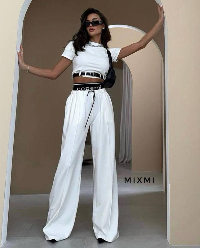 Костюм — цена 880 грн в каталоге Брючные костюмы Купить женские вещи по доступной цене на Шафе